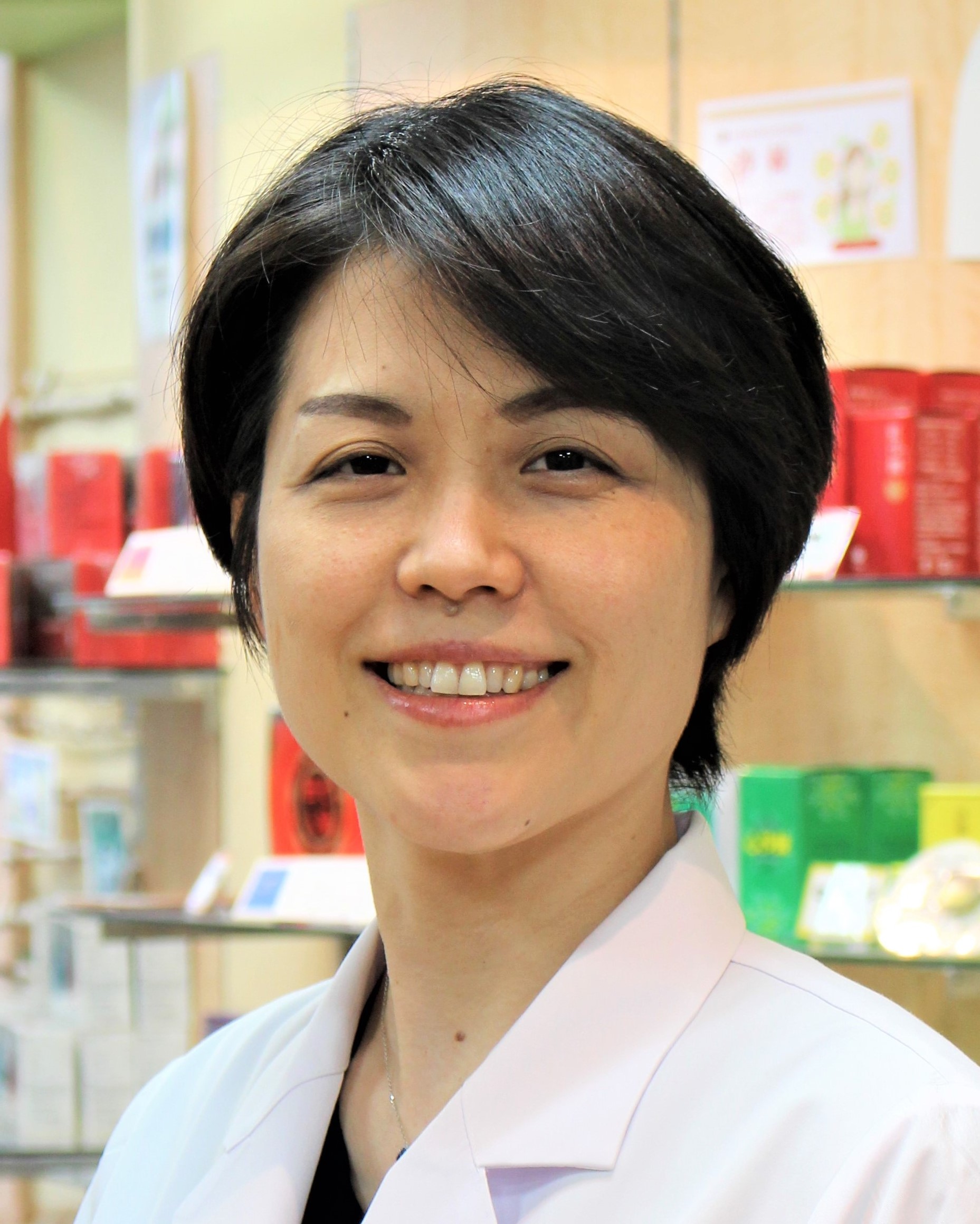 原田 奈奈（はらだ なな） | 中野店 | 東京都の漢方薬局・漢方相談ならイスクラ漢方薬局